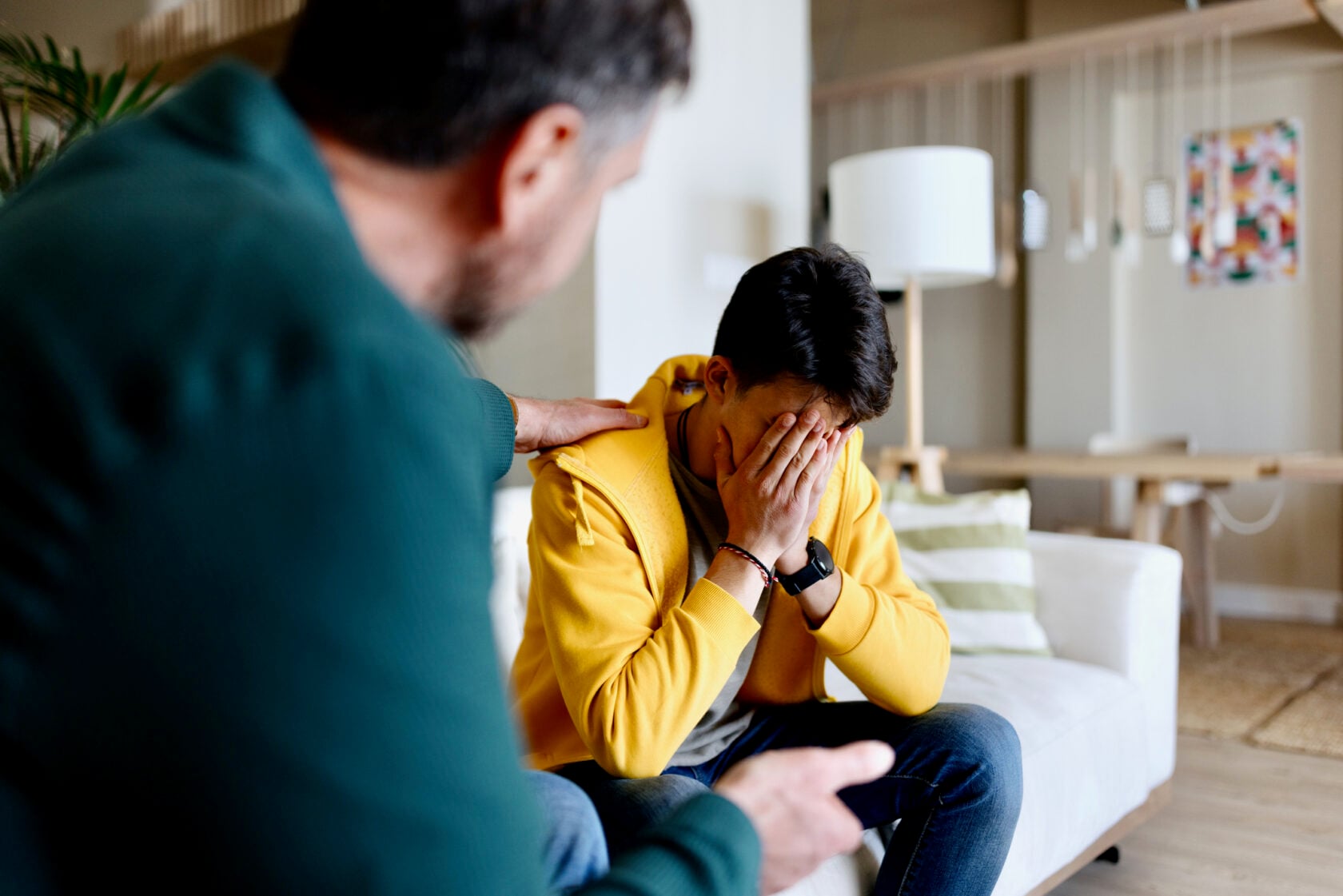 How to Support a Teen Who Is Nervous About Leaving Home | Child Mind Institute